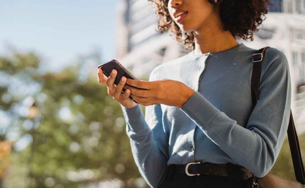 How to Get QR Code From Carrier to Activate Your eSIM - SimOptions